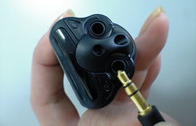 Amazon.co.jp: 【直販モデル】 iriver F700 4GB シルバー F700-4GB-SL : 家電＆カメラ