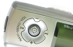 Amazon.co.jp: 【直販モデル】 iriver F700 4GB シルバー F700-4GB-SL : 家電＆カメラ