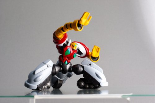 Shin Getter Kaiyodo Revoltech Super Poseable Action Figure Shin Getter 3 | eBay