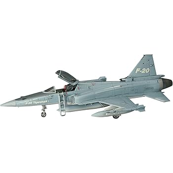 Amazon | タミヤ 1/72 ウォーバードコレクション WB-59 JAS-39A グリペン | プラモデル 通販