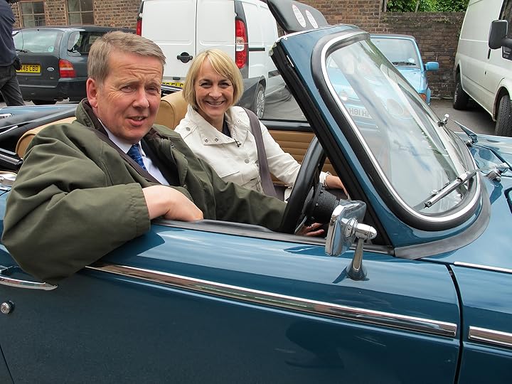 Amazon.co.jp: Celebrity Antiques Road Trip, Season 2 : Annette Crosbie ...