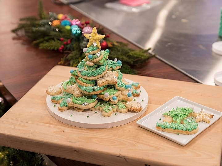 Amazon.co.jp: Christmas Cookie Challenge - Season 1 : Andrea Walters ...