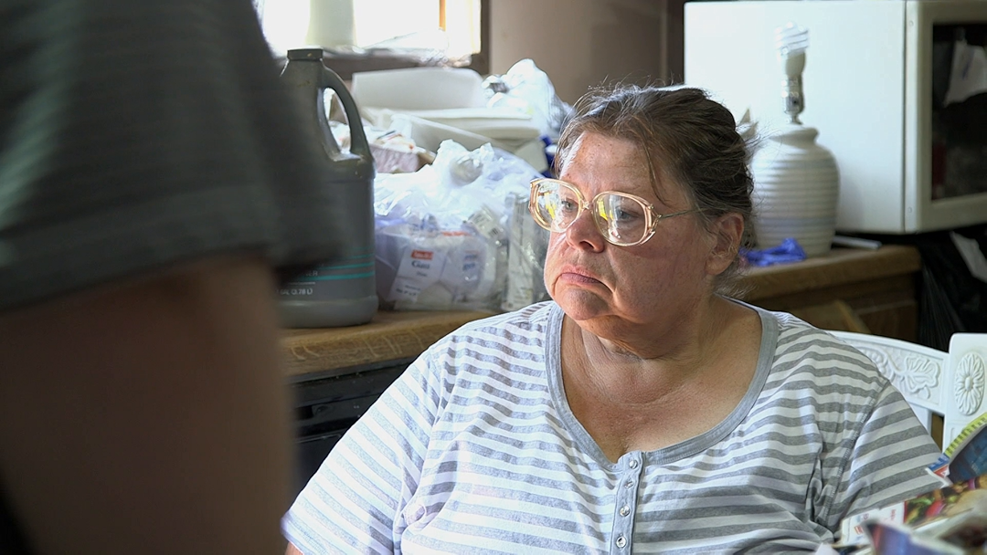 Hoarders - Season 8を観る | Prime Video