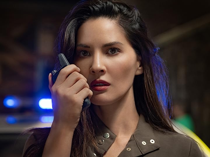 Amazon.co.jp: ROOK, THE – SEASON 1 : Emma Greenwell, Joely Richardson ...